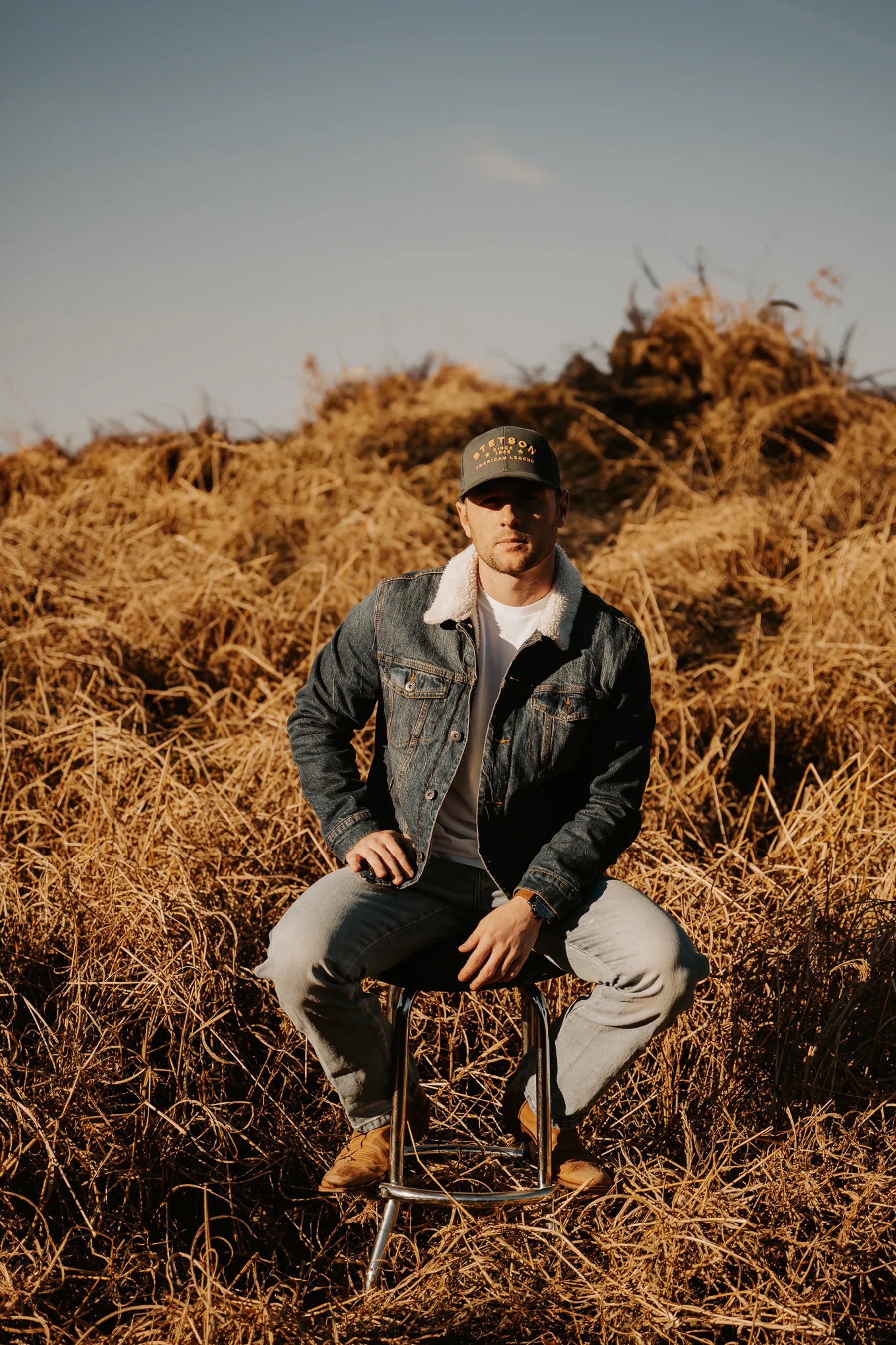 Derek Skelton - Wednesday Singer-Songwriter "Pass The Boot"